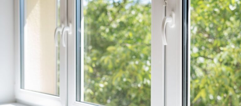How to Spot the Warning Signs: When Your Current Windows and Doors Need ...